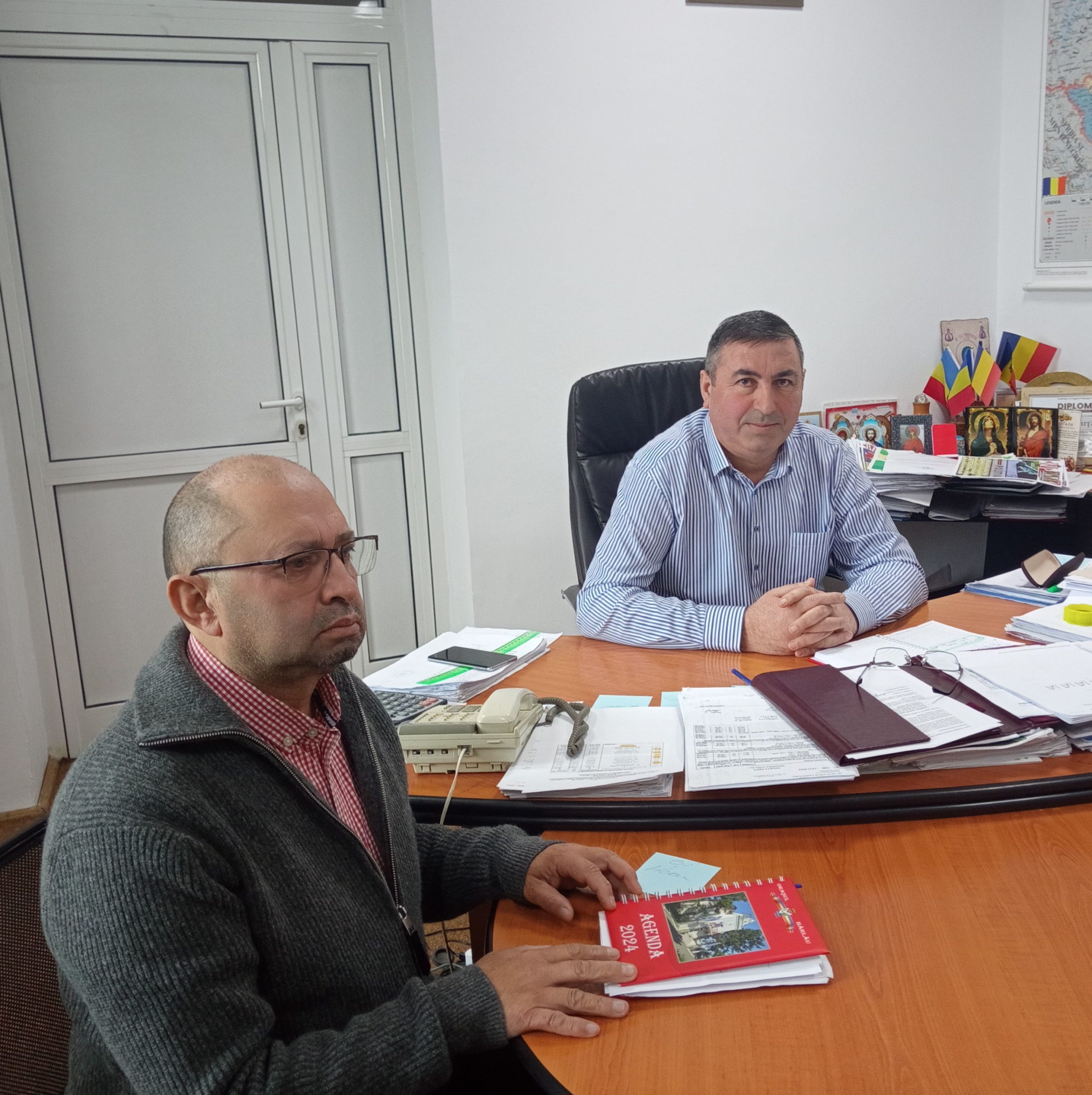 Acasă la etnicii rromi din Hârlău, Iași » Convietuiri